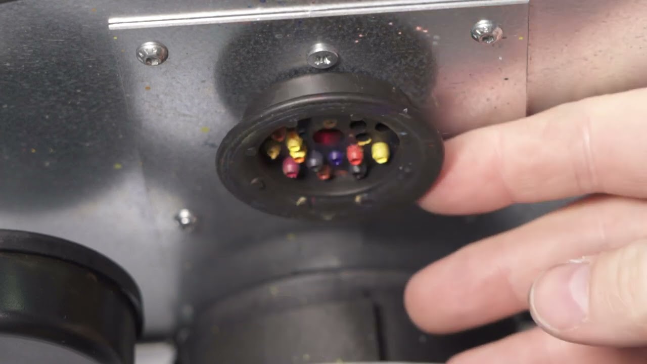 HERO AUTOMATIC PAINT DISPENSER - GENERAL MAINTENANCE - YouTube