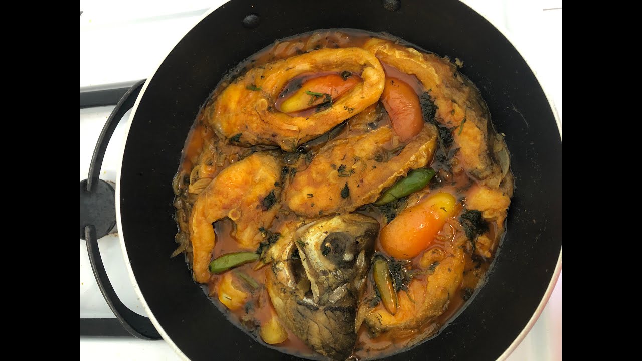 Shor Puti Fish Curry [ Shor puti macher recipe] Desi recipe. - YouTube