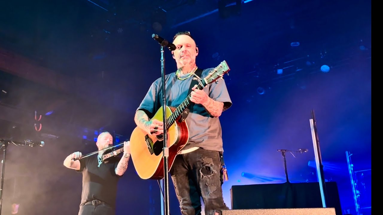 Blue October • Better Man • Pretty ending, LIVE in 2024 from Moline, IL ...