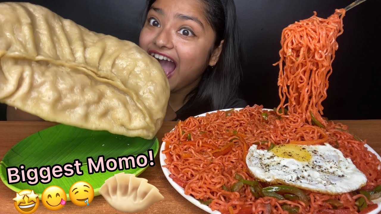 SPICY VEGETABLE MASALA MAGGI 🍝WITH BIGGEST MOMO EATING 🥟| BIG BITES ...