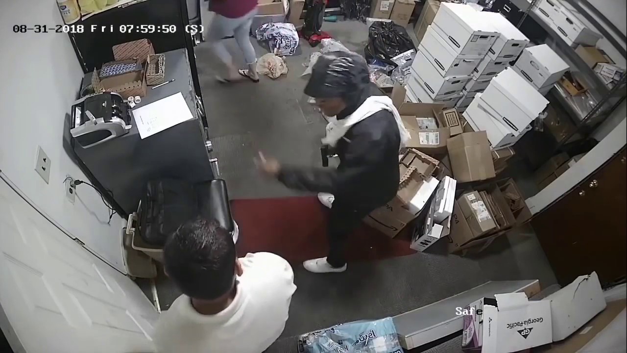 Check cashing robbery surveillance video | CCTV Footage | Digital ...