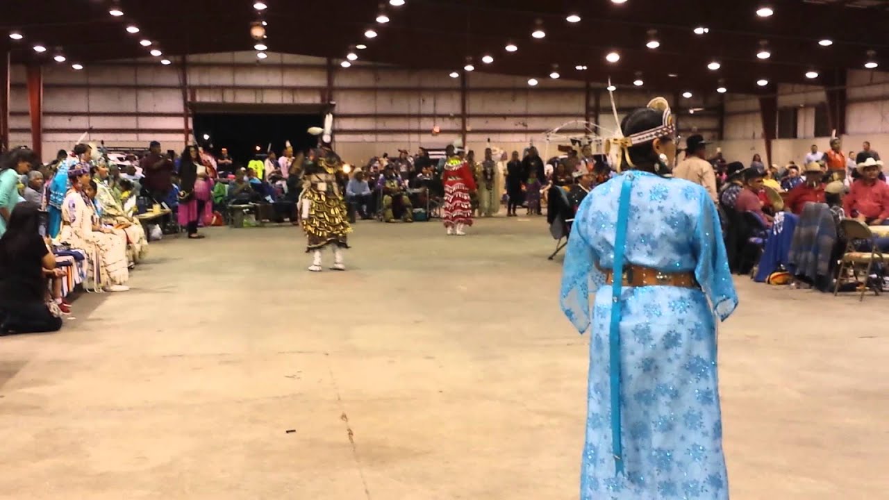 Comanche Little Ponies powwow 2015 womens jingle 1 - YouTube
