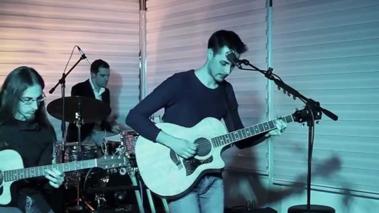 Marco Vendrame "Again" Live - YouTube