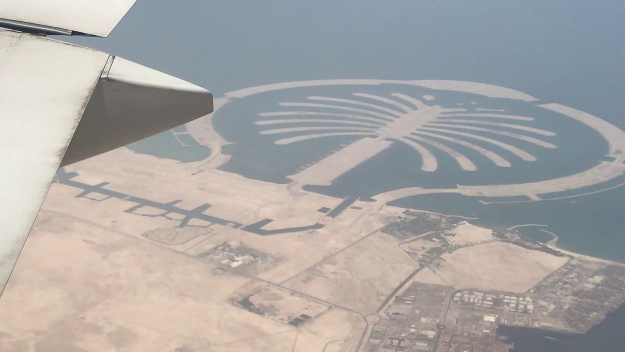 Palm Jumeirah | Palm Tree Island | Airplane View | Dubai | Abu Dhabi ...