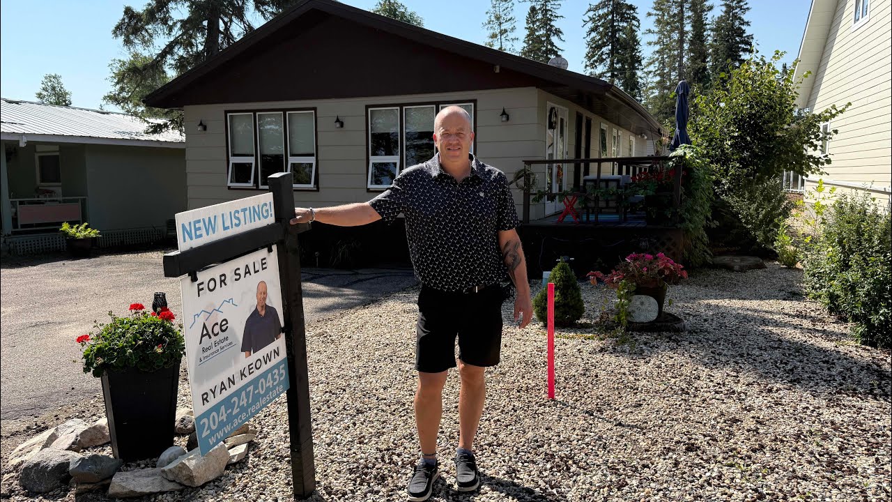 NEW LISTING! 815 Lakeshore Ave Kamsack Subdivision Madge Lake, SK - YouTube