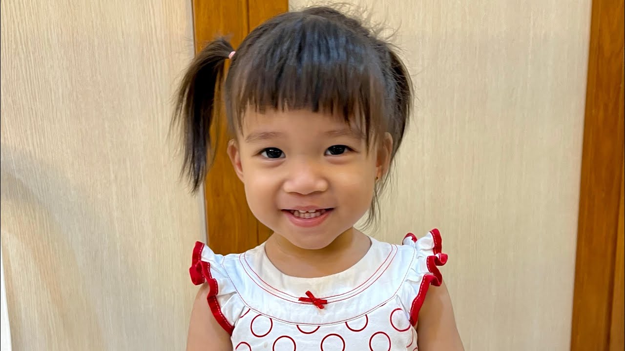 Samara's Mini Miss U Dance Number - YouTube