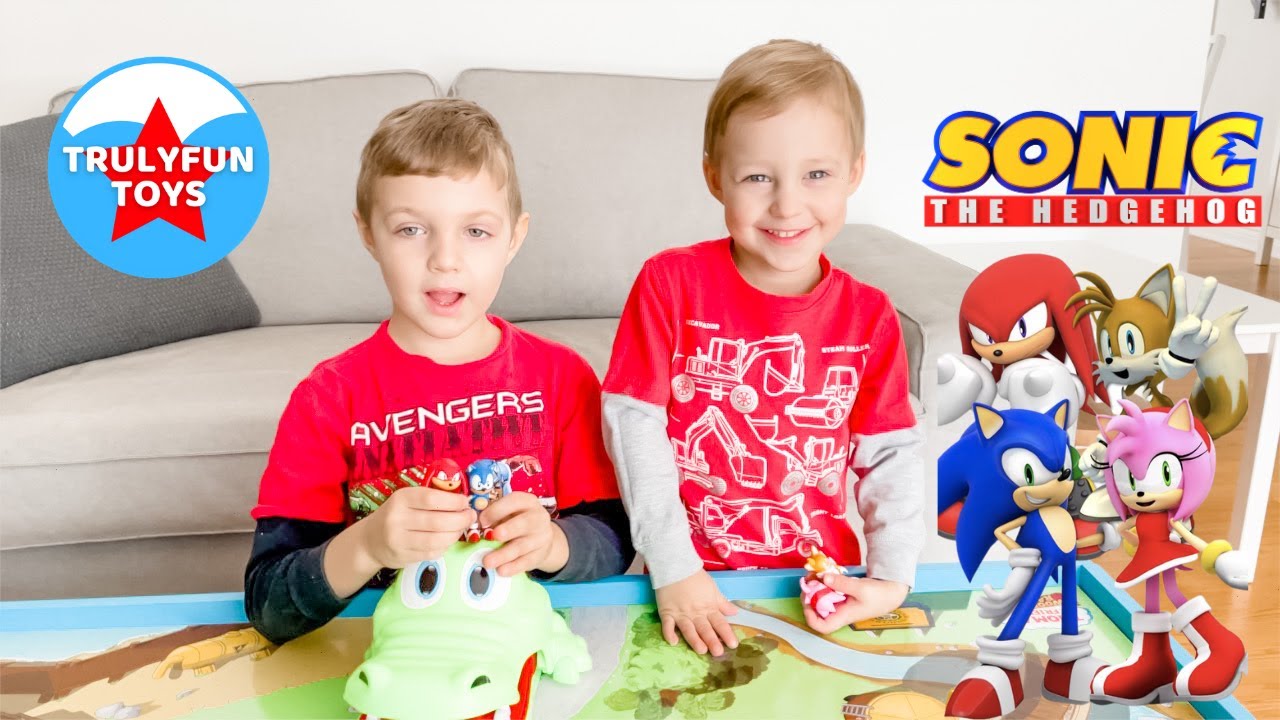 Sonic the Hedgehog Toys Video for Kids | Fun Pretend Play with Wyatt ...