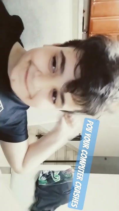 pov your computer crashes - YouTube