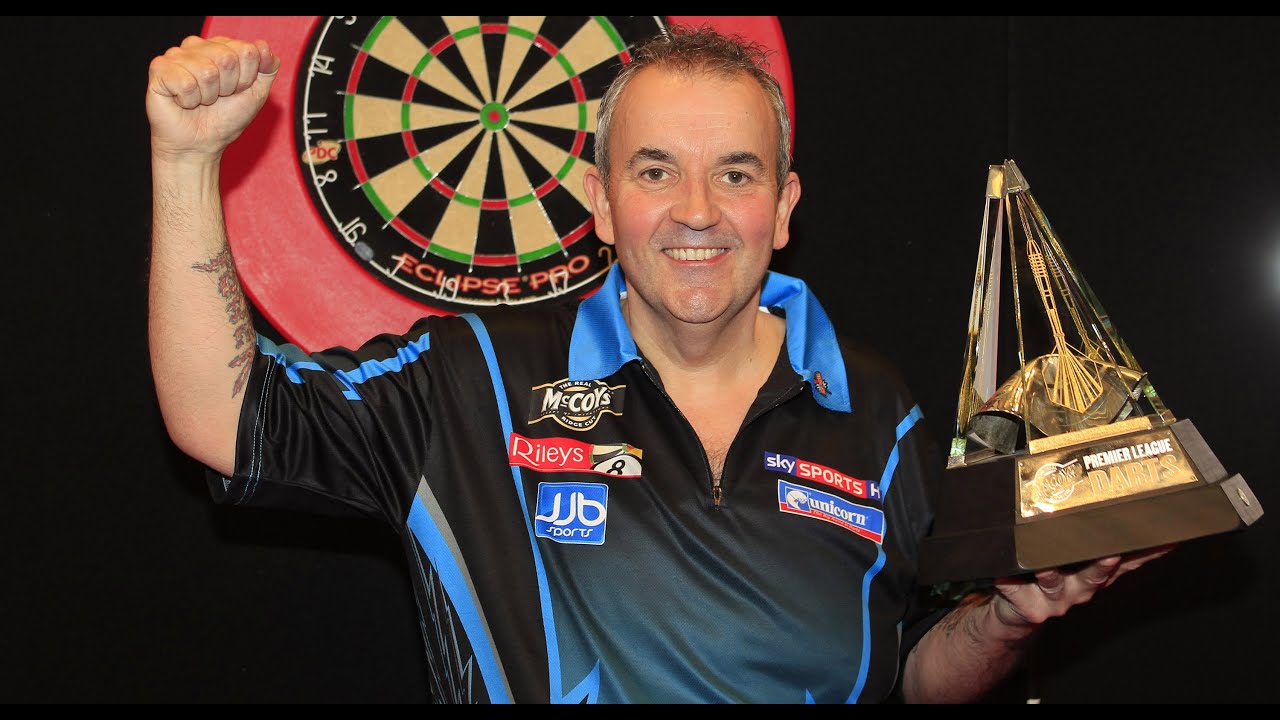 2012 Premier League Final: Phil Taylor v Simon Whitlock - YouTube