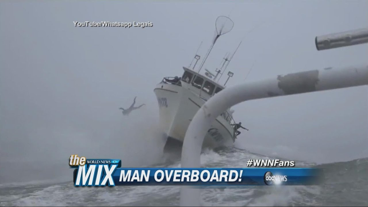 VIDEO: Pro-Surfer Jumps Ship to Avoid Waves - YouTube