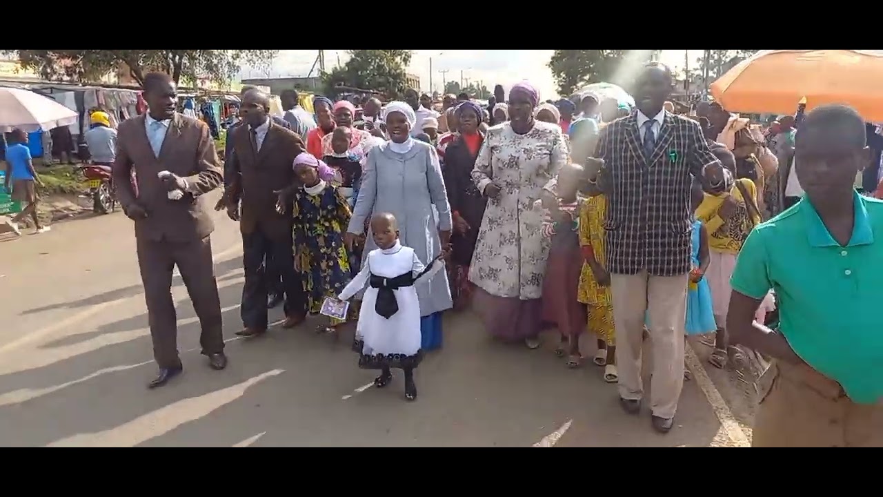 A FORMER CRIPPLE ~~BABY GLORIA ACHIENG IN THE STREET MOBILISING MENENGAI 6 HEALING SERVICE ♥ ...