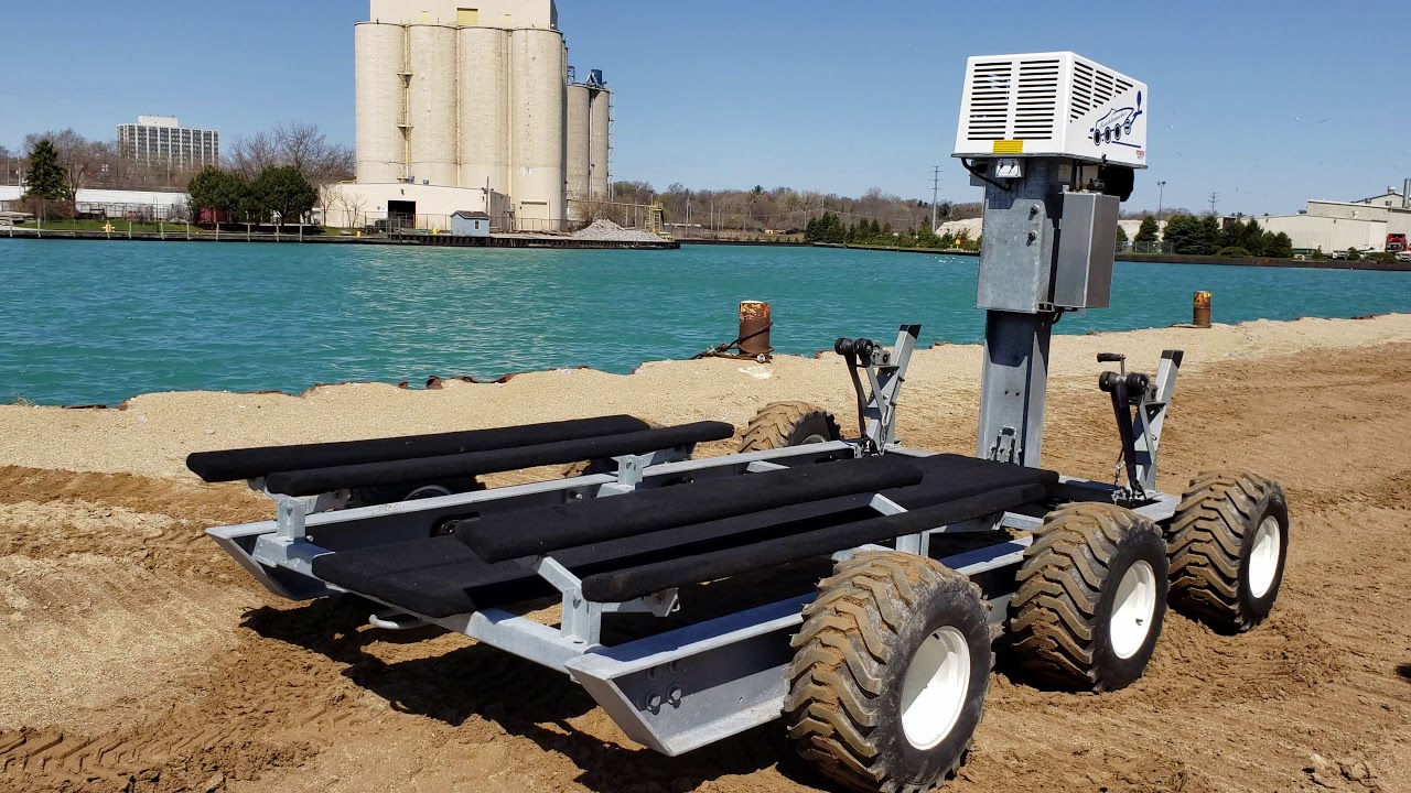 Beachlauncher PWC - YouTube