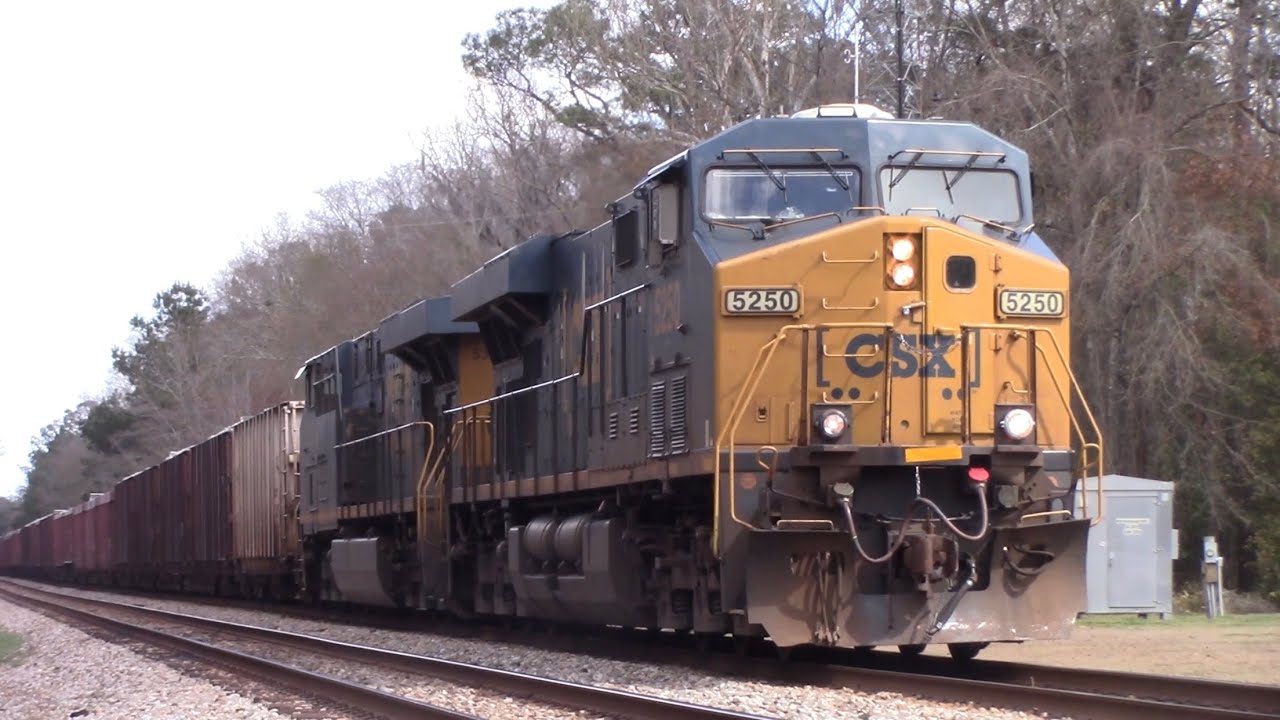 CSX 5250 leads Loaded Herzog W086-13 in Richmond Hill, GA 2/16/22 - YouTube
