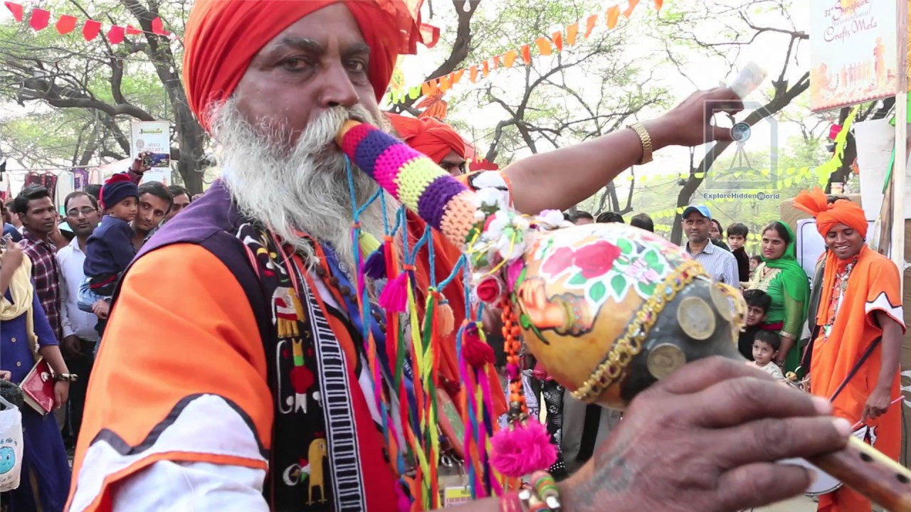 Indian snake dance I Indian folk dance I Surajkund mela - YouTube