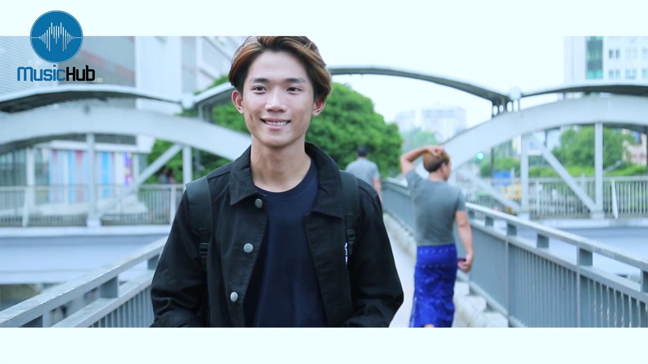 Singer Aung Lay MC - YouTube