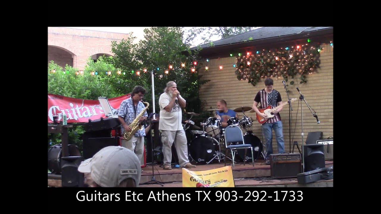 Guitars Etc June Jam 2014 Troy Saunders Jamming - YouTube