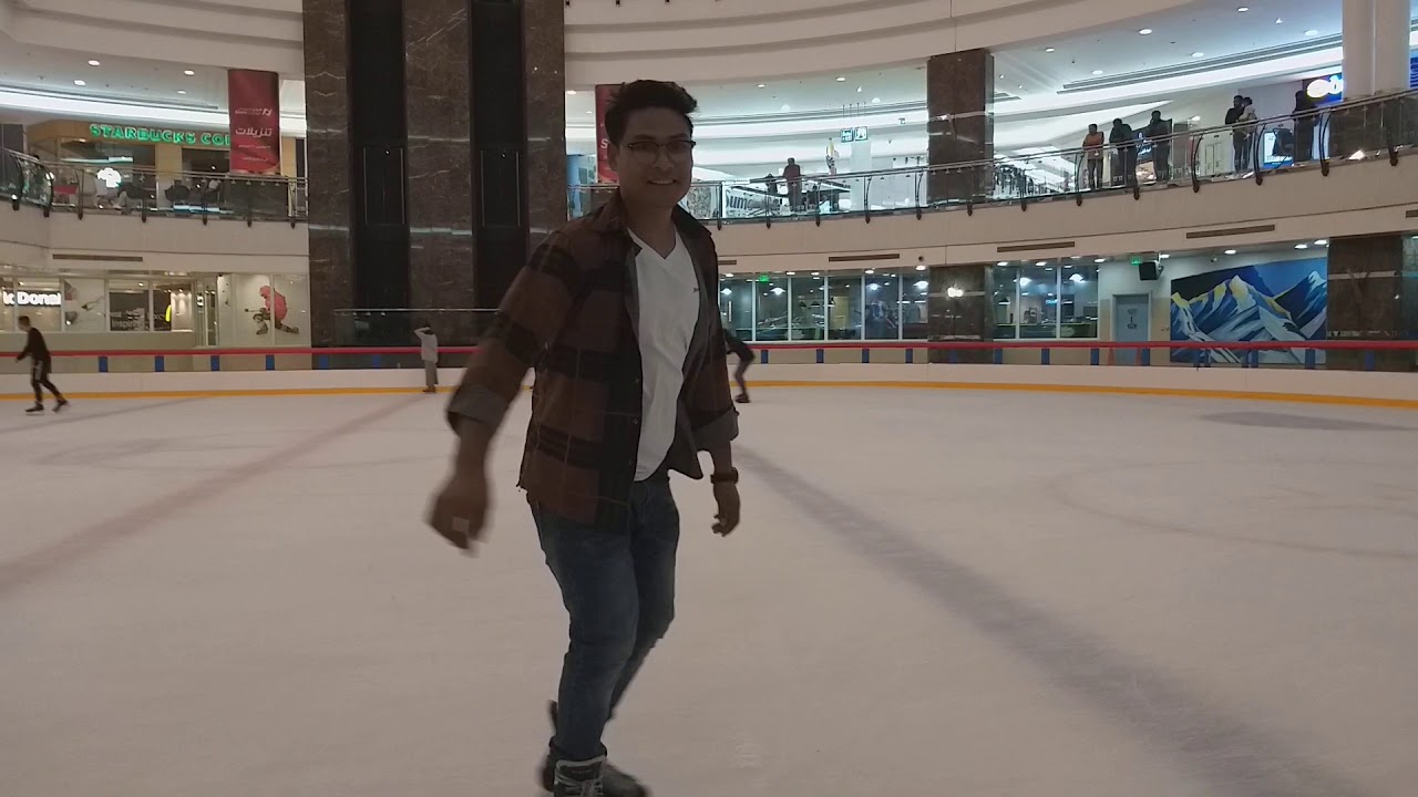 ice skate city Centre Qatar - YouTube