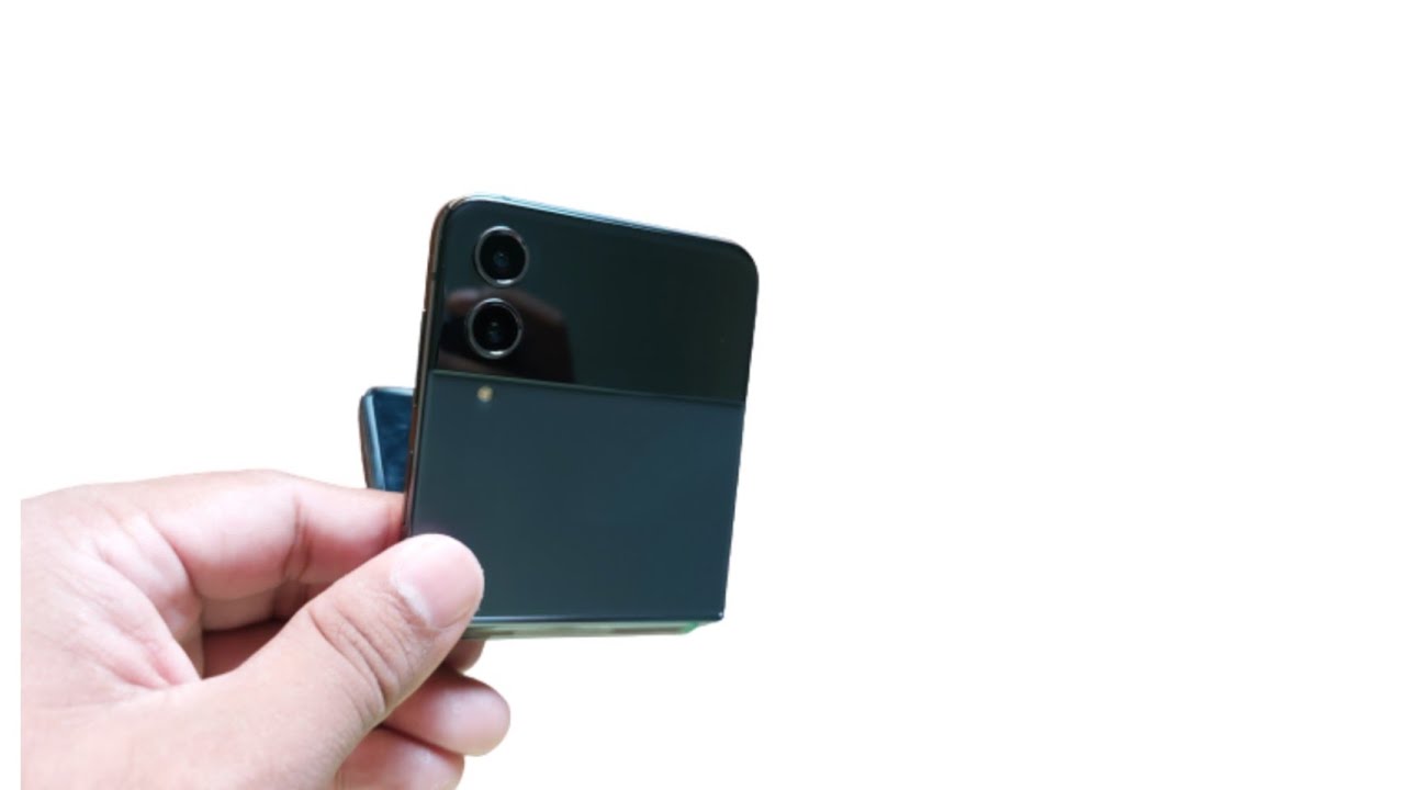 Samsung Galaxy Z Flip 4 | 5G |Gray | Full Rectangle - YouTube
