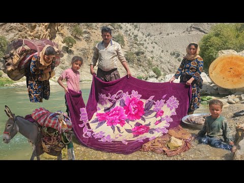 🌄 İran göçebe yaşam tarzı | 🏞️ Nehir kenarında çamaşır yıkamak ve 🍞 geleneksel göçebe ekmeği pişirme
