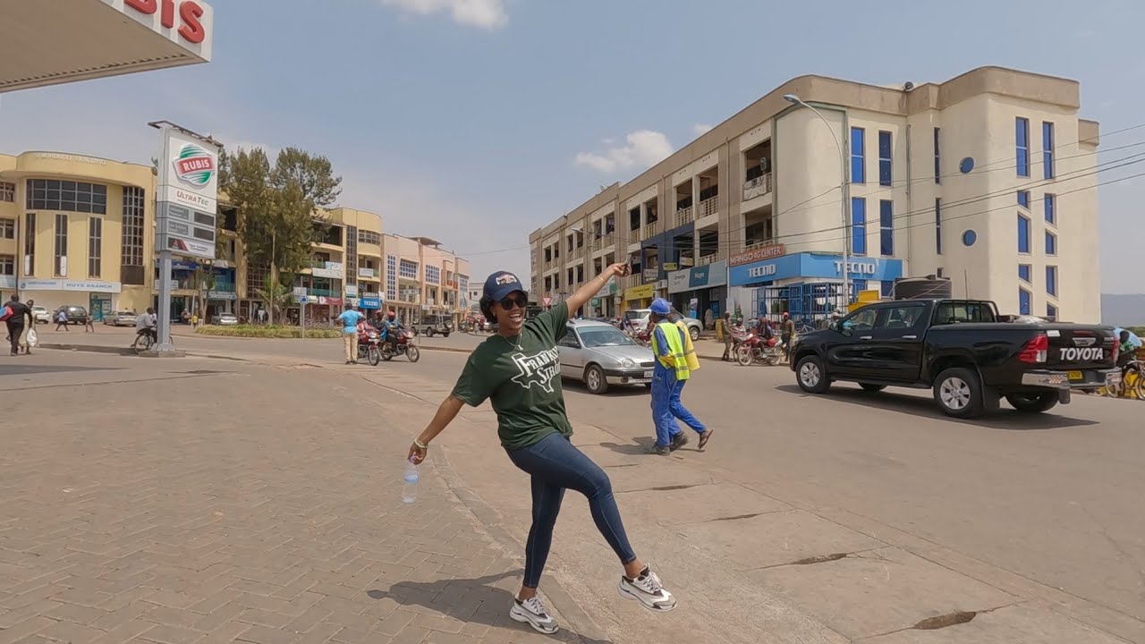 TOURING THE FIRST CAPITAL CITY OF RWANDA - BUTARE CITY 🇷🇼 - YouTube
