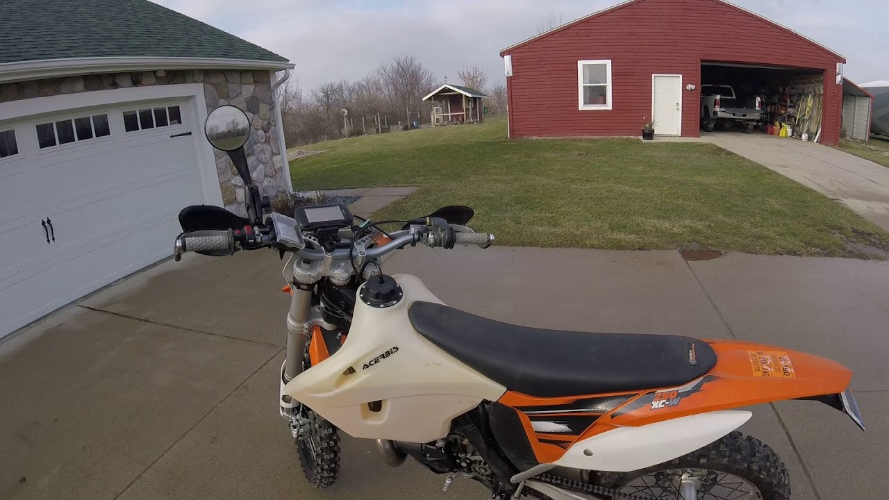 GLDS 2 stroke bike walk around - YouTube