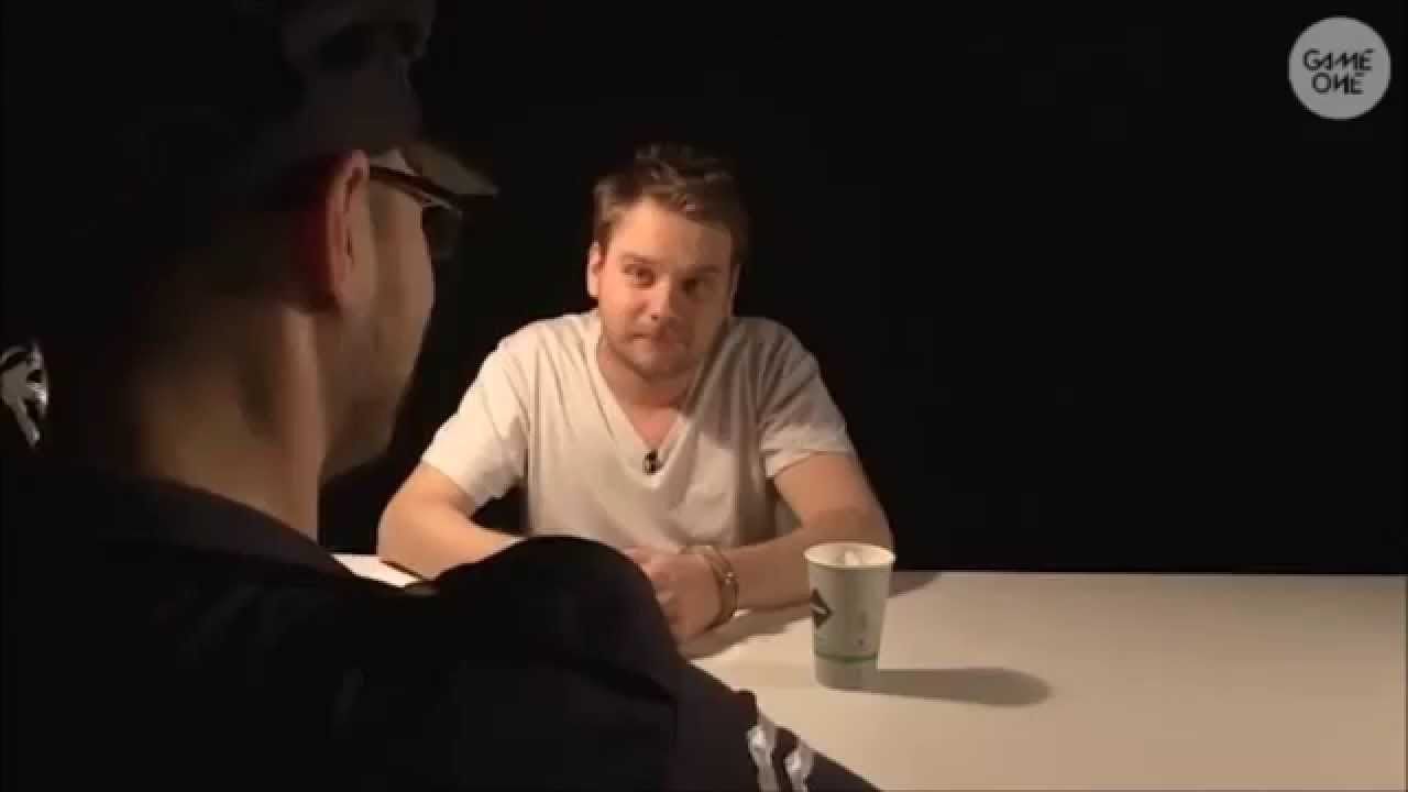 Etienne Gardé: Der deutsche Daniel Brühl (Teil 1) - YouTube