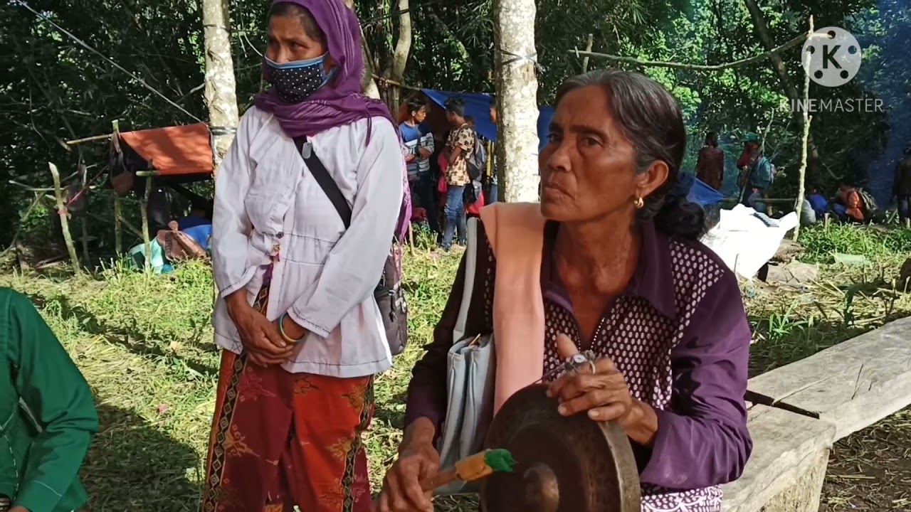 Indigenous People's Musical Instrument|| AGONG - YouTube