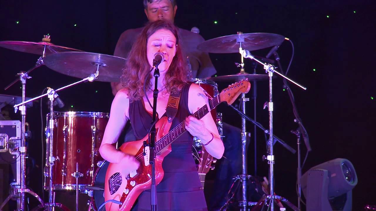 Danielle Howle - "Rhythm of You" (Live at Charleston Music Hall) - YouTube