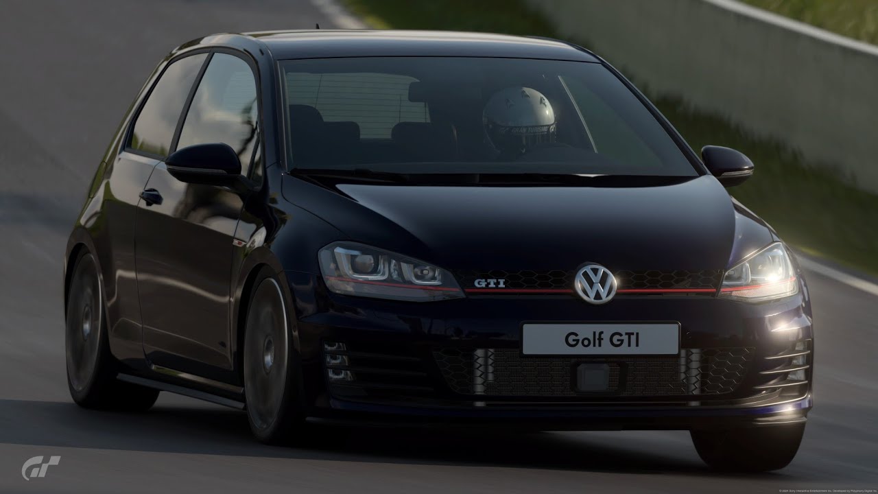 Volkswagen Golf GTI '14 на Mount Panorama Circuit в Gran Turismo 7 PS5 ...