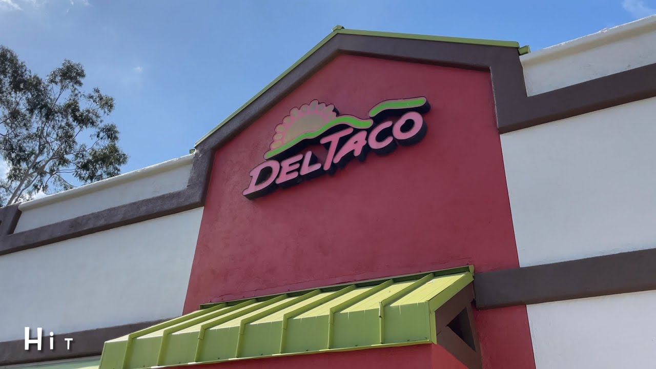 (Food review) Trying del tacos burger combo….. can deltaco make a good ...