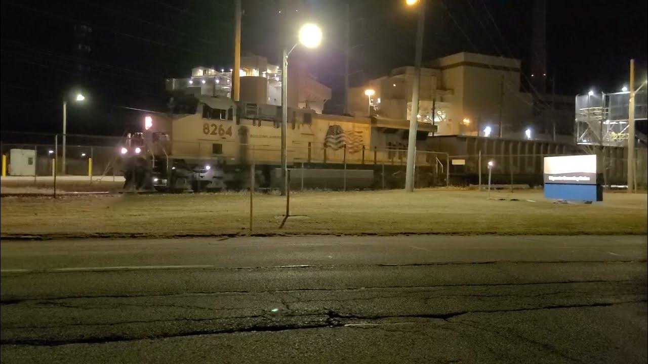 UP 8264 Grabs the final Chunk of Empties out of Edgewater 3-23-2023 - YouTube