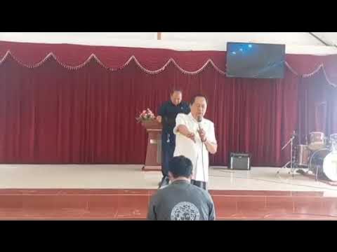 Cia Vajtswv kev hlub hauv koj ntws mus rau lwm tus - YouTube