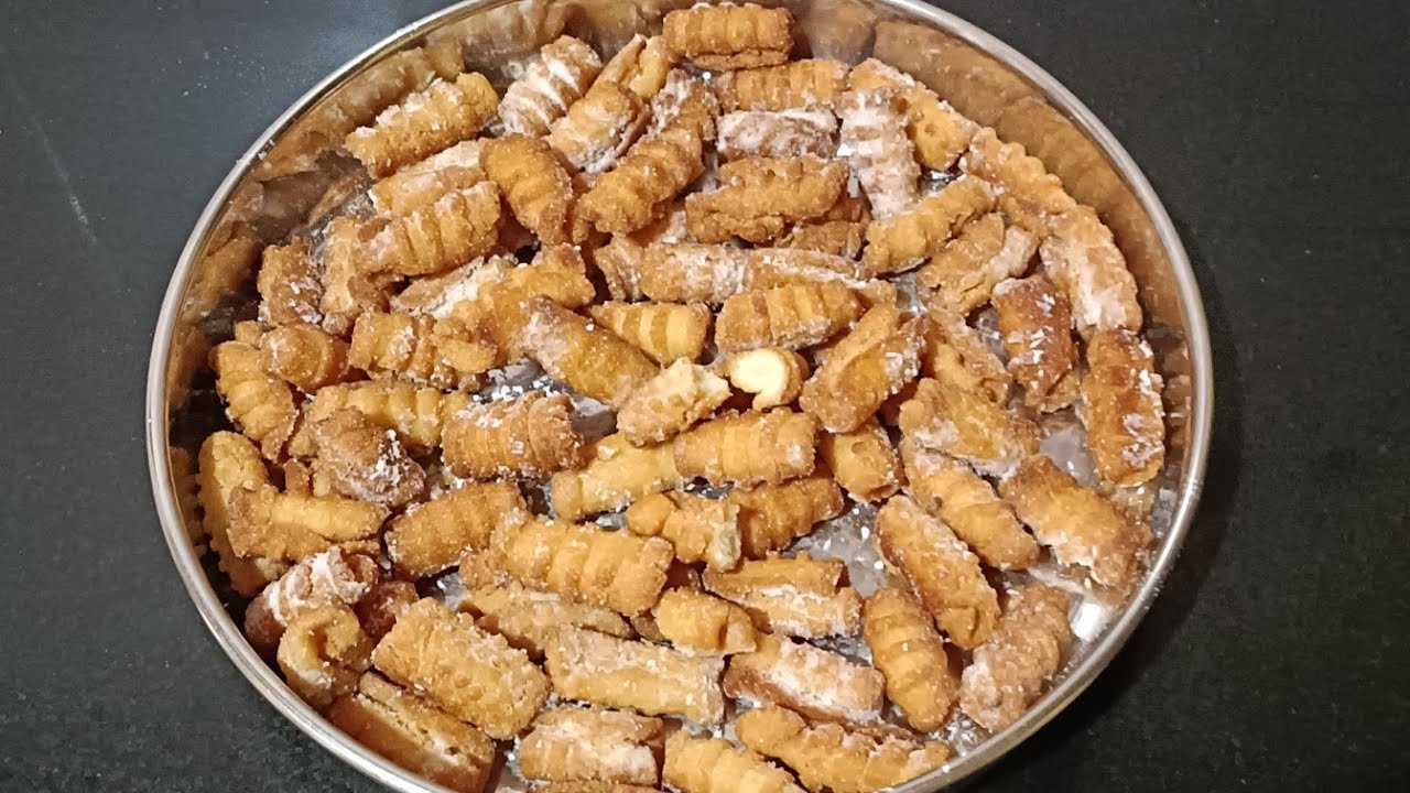 christmas special kulkuls recipe| Goan traditional christmas sweet ...