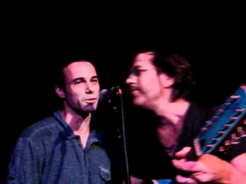 Kip winger and JOE duet..Acoustic ."Miles away" Good job Joe :)!!! 9-20 ...