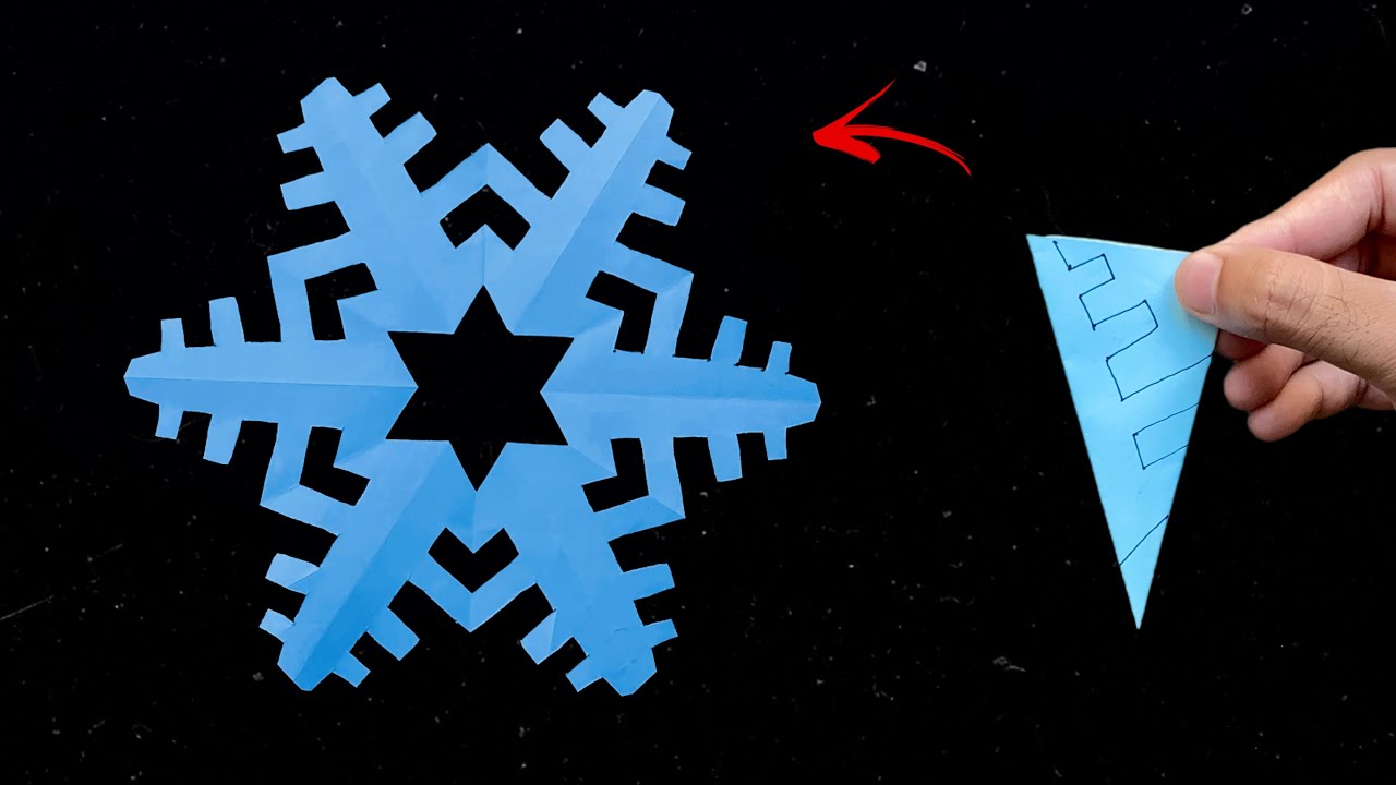 Christmas decoration, 6-pointed snowflakes with paper and scissors ...