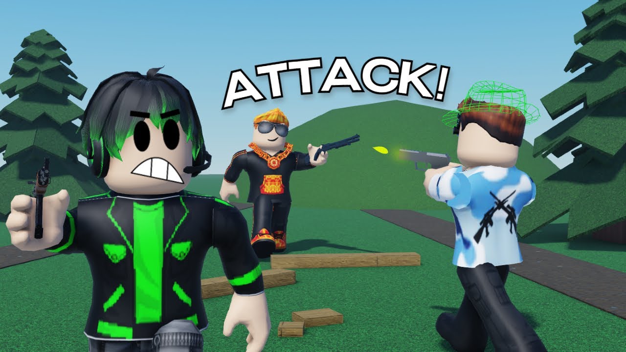 An INTENSE Battle Royale on Roblox! - YouTube