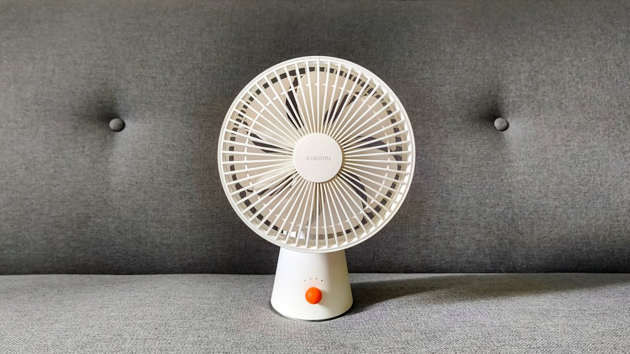 Xiaomi Mini Fan Review — Small But Surprisingly Powerful! - YouTube