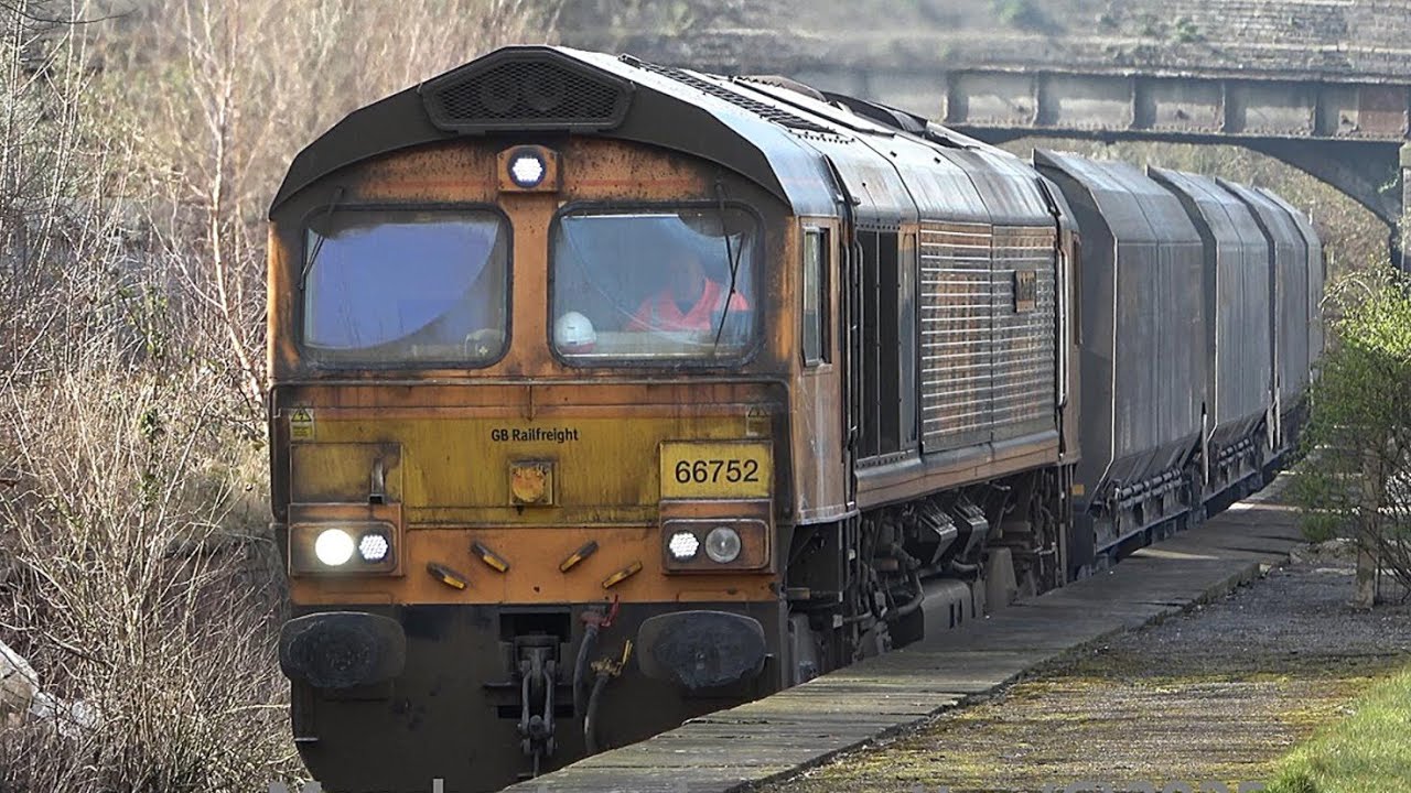 GBRF Class 66752 "The Hoosier State" On 6J46 Stone Train Seen Passing ...