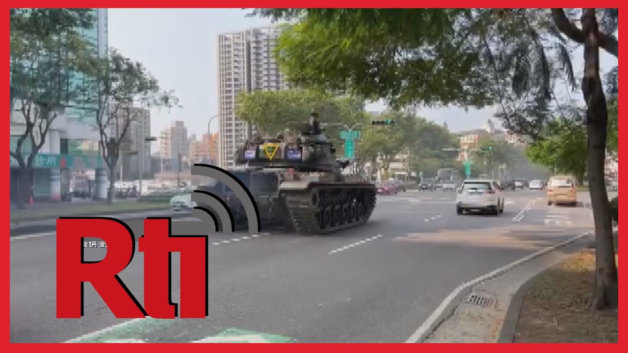 Tanks spotted in Kaohsiung streets | Taiwan News | RTI - YouTube