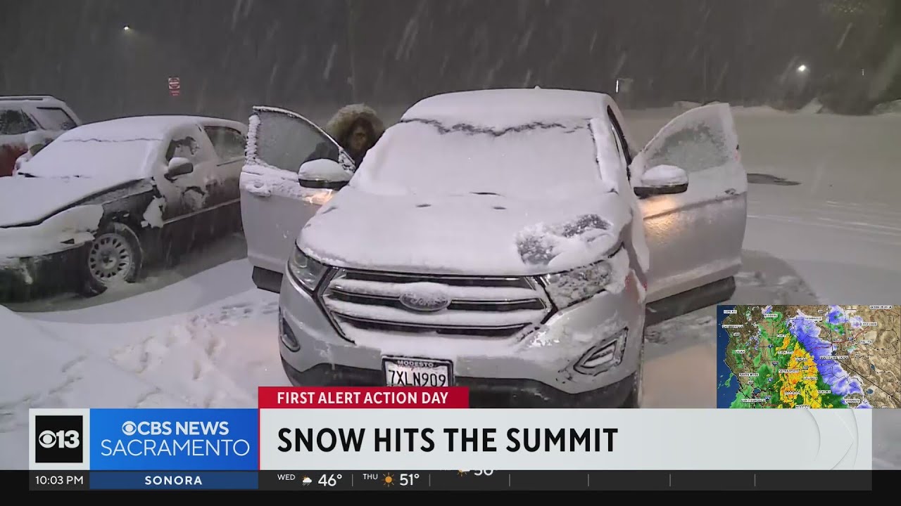 Major snow falls across the Sierra - YouTube