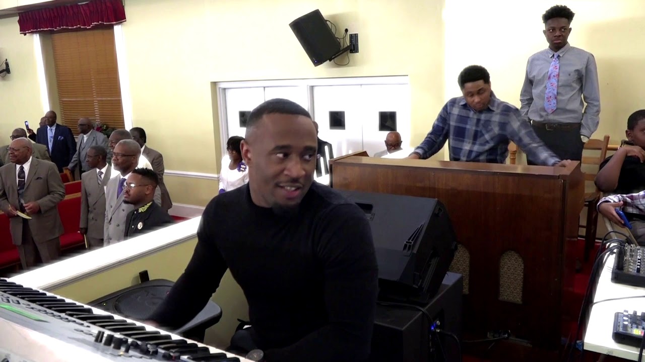 FRIDAY NIGHT PRAISE BREAK!!! - YouTube