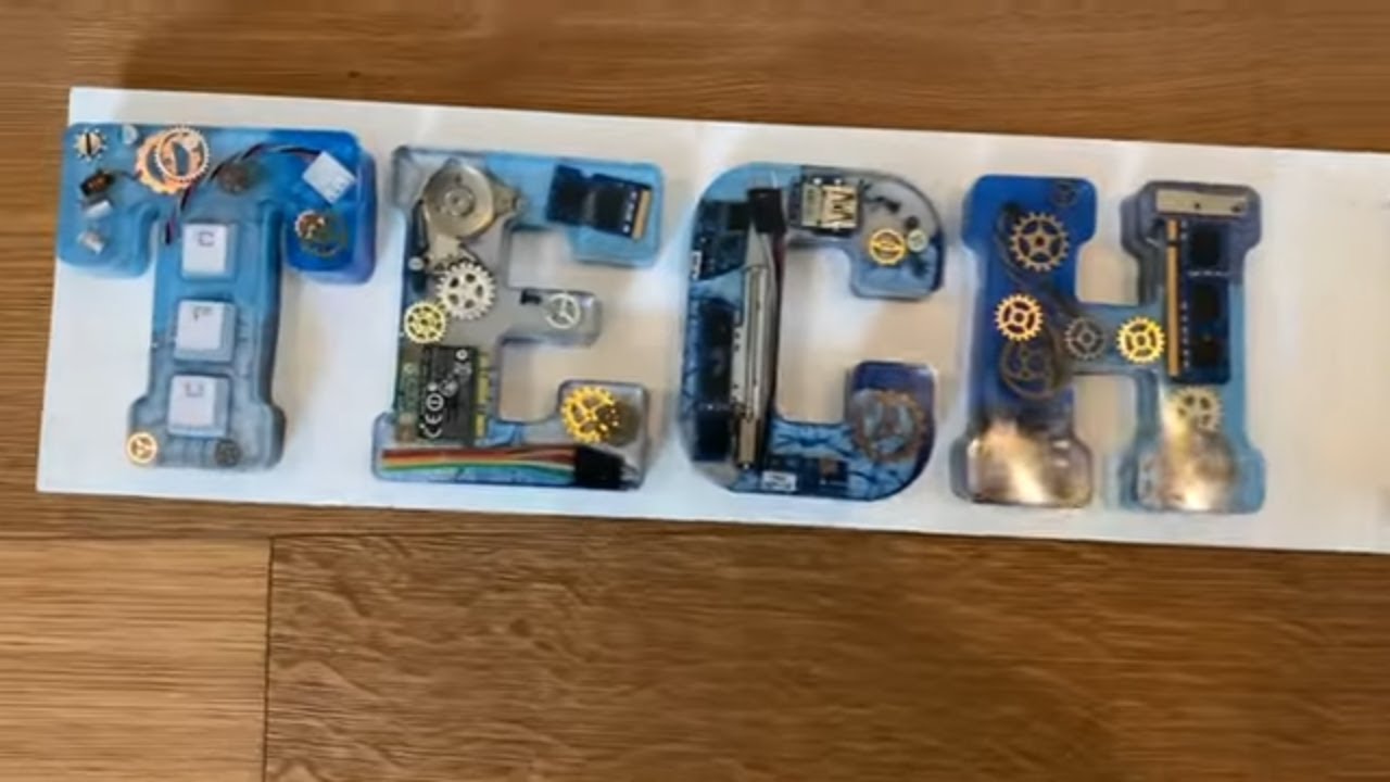DIY COMPUTER RESIN LETTERS TECH BY MATT COMPUTER ART WE RECYCLED AN OLD ...