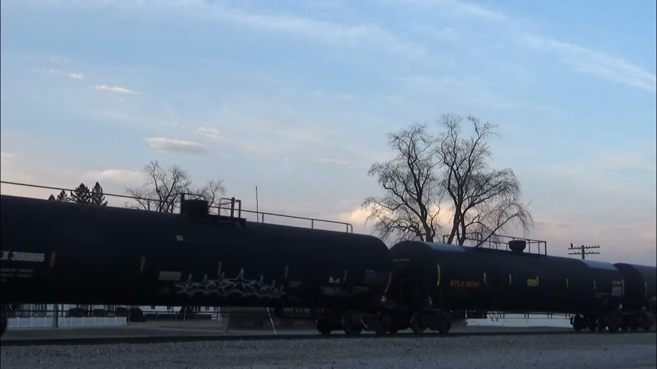 CP-249 OS Pewaukee, WI on 3-14-25 2x0x0 w/CP-8144 - KCSdM-4516 - YouTube