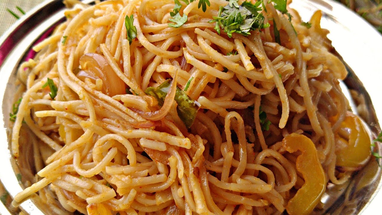 Homemade veg noodles / ved chowmin recipe / chowmin recipe ...