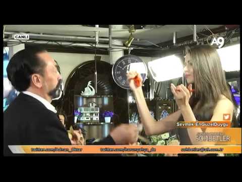 Adnan Oktar'ın Jenifer ile muhteşem kaşık dansı!