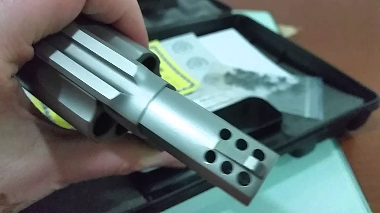 Taurus Tracker 455 ss2 - YouTube