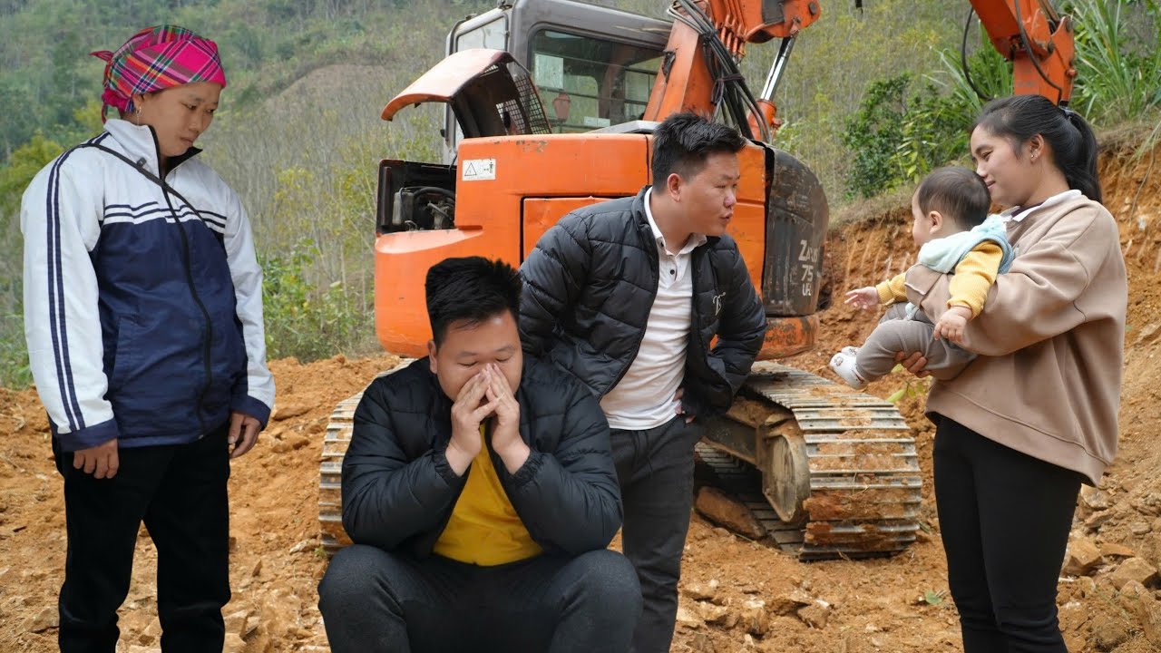 The Distance Between Zim and Ly Thi Di is One, Beautiful Friendship or ...