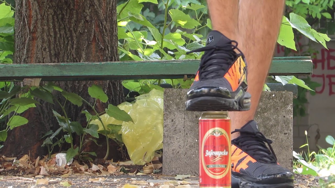Stomping on the beer can and plastic bottle kick with Nike TN SE - YouTube