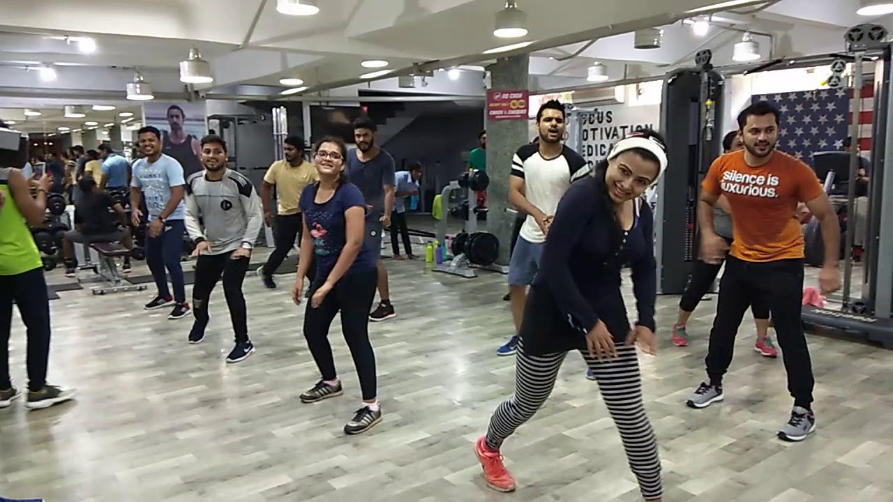 Dhating nacch song - YouTube