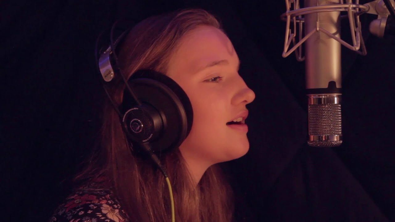 Livia Cox -- Take Me Away - YouTube